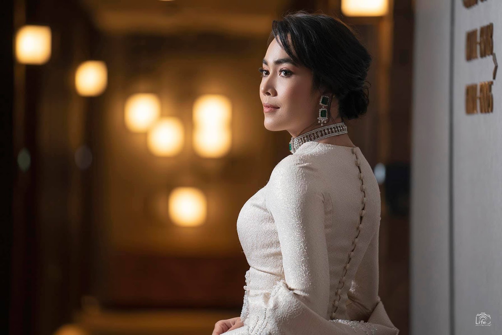 Moe Hay Ko Myanmar Academy Award 2018 Fashion Loreal Paris Myanmar