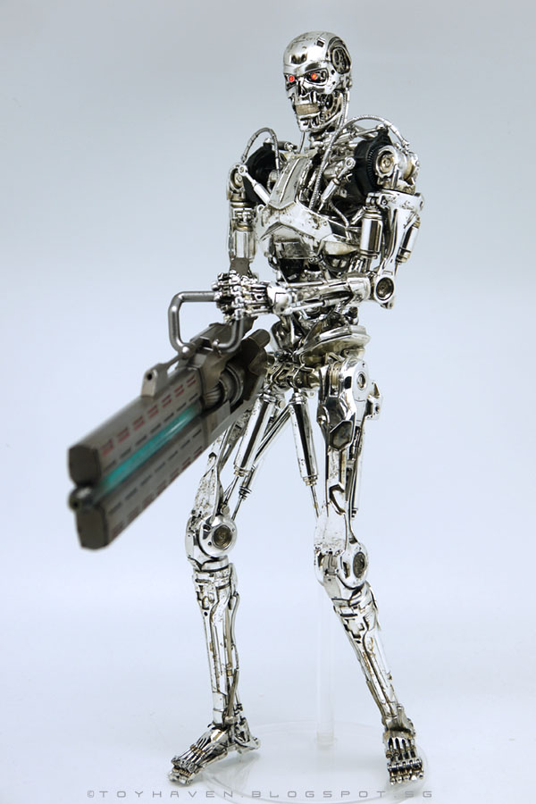 toyhaven: Hot Toys Terminator Genisys 1/6th scale Endoskeleton 33 cm ...