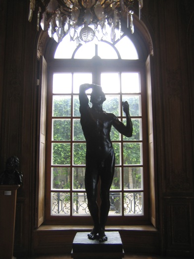 Kulkukatin kirjeitä: April in Paris