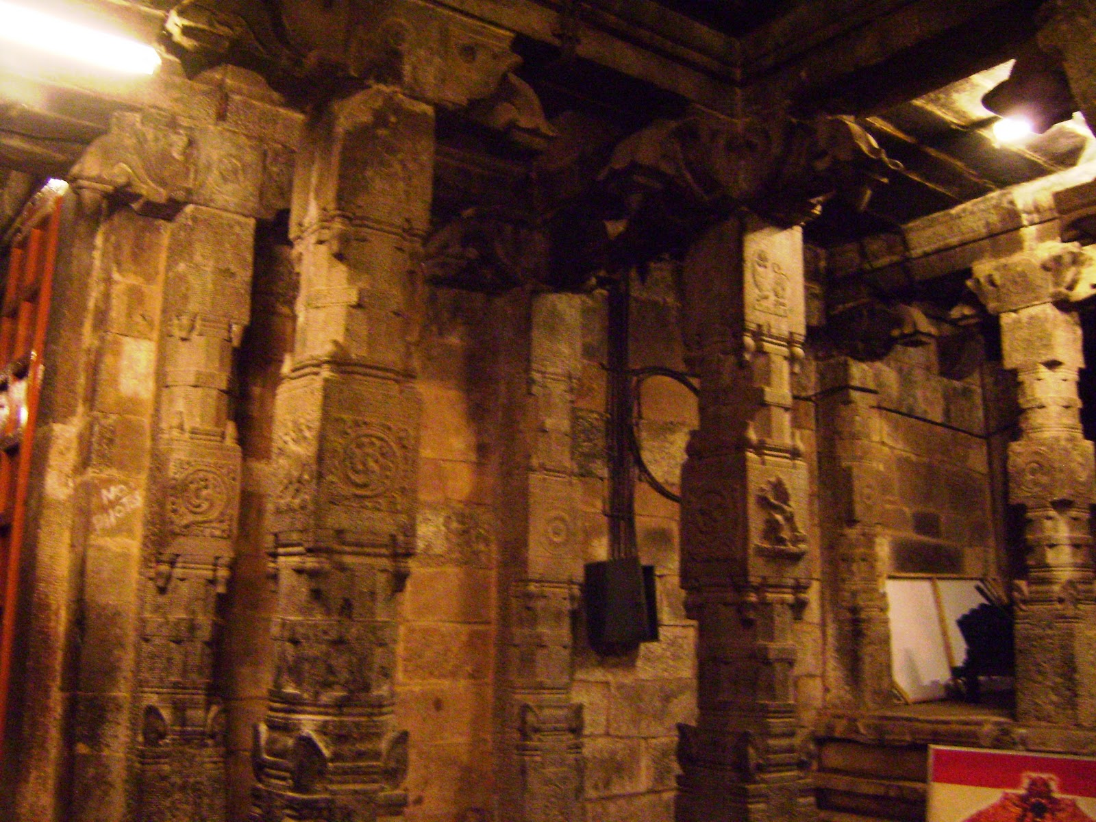 Amazing Wallpapers: Temples