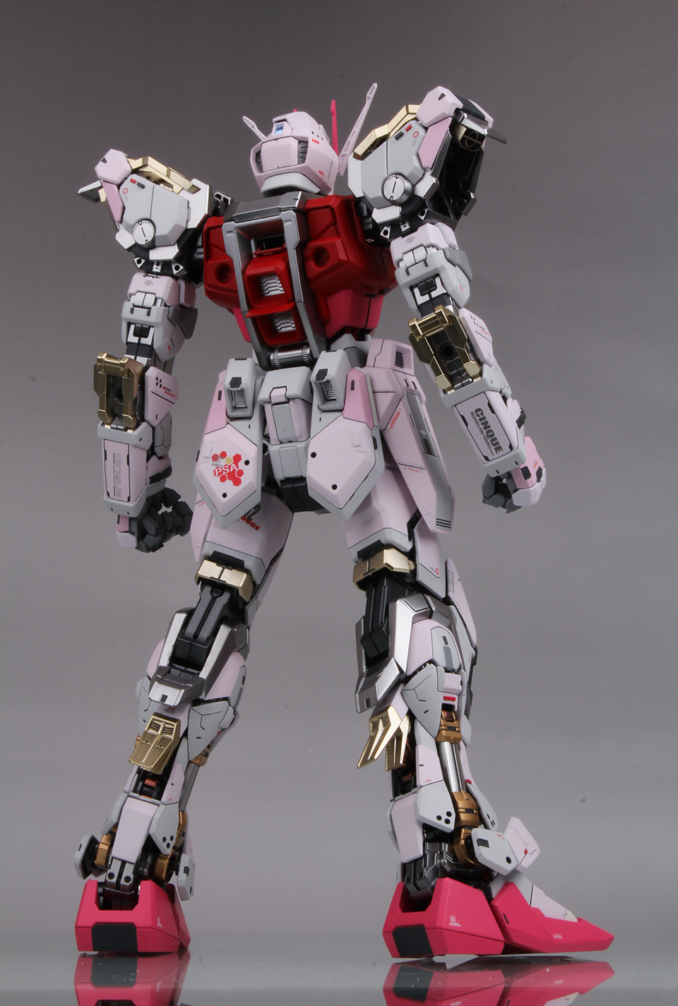 GUNDAM GUY: PG 1/60 Strike Rouge - Customized Build