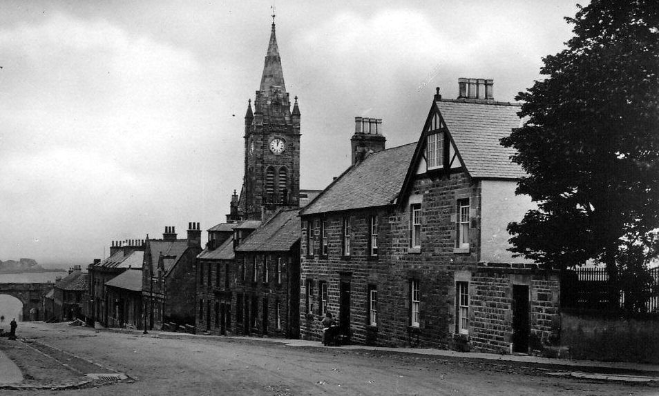Tour Scotland: Old Photograph Seafield Street Cullen Scotland