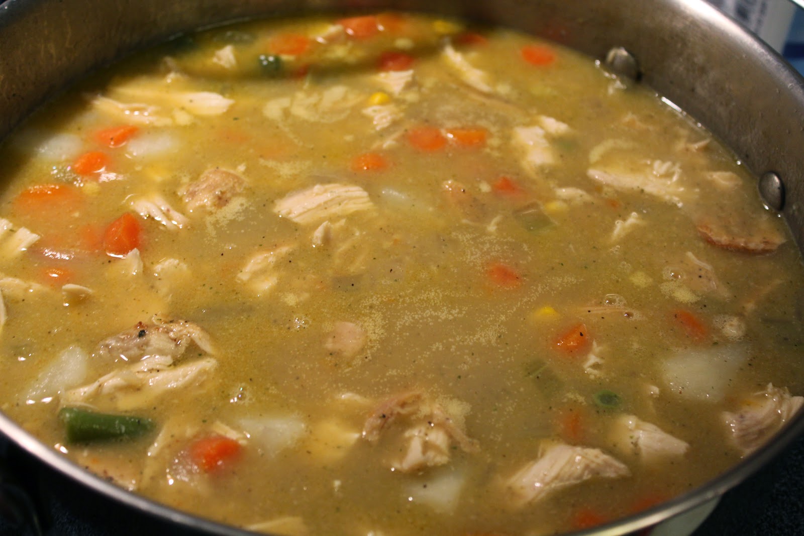 Sweet Tea and Cornbread: Country Chicken Pot Pie!