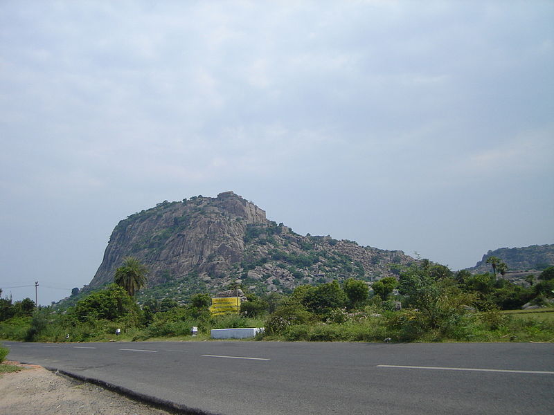 Tamilnadu Tourism: Gingee Fort, Gingee (Senji)