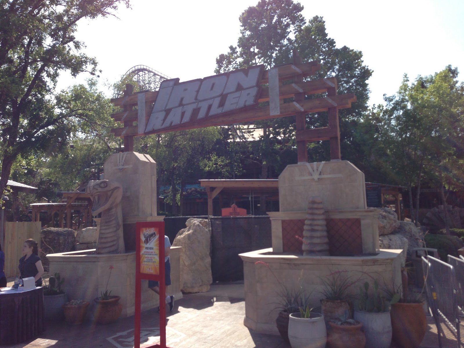 Ride Review of Iron Rattler - Six Flags Fiesta Texas
