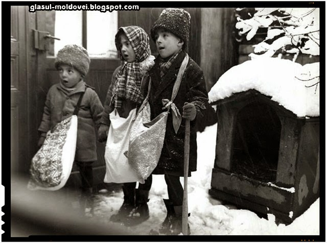 Imagini inedite cu colindatori din anul 1929 - Glasul Moldovei