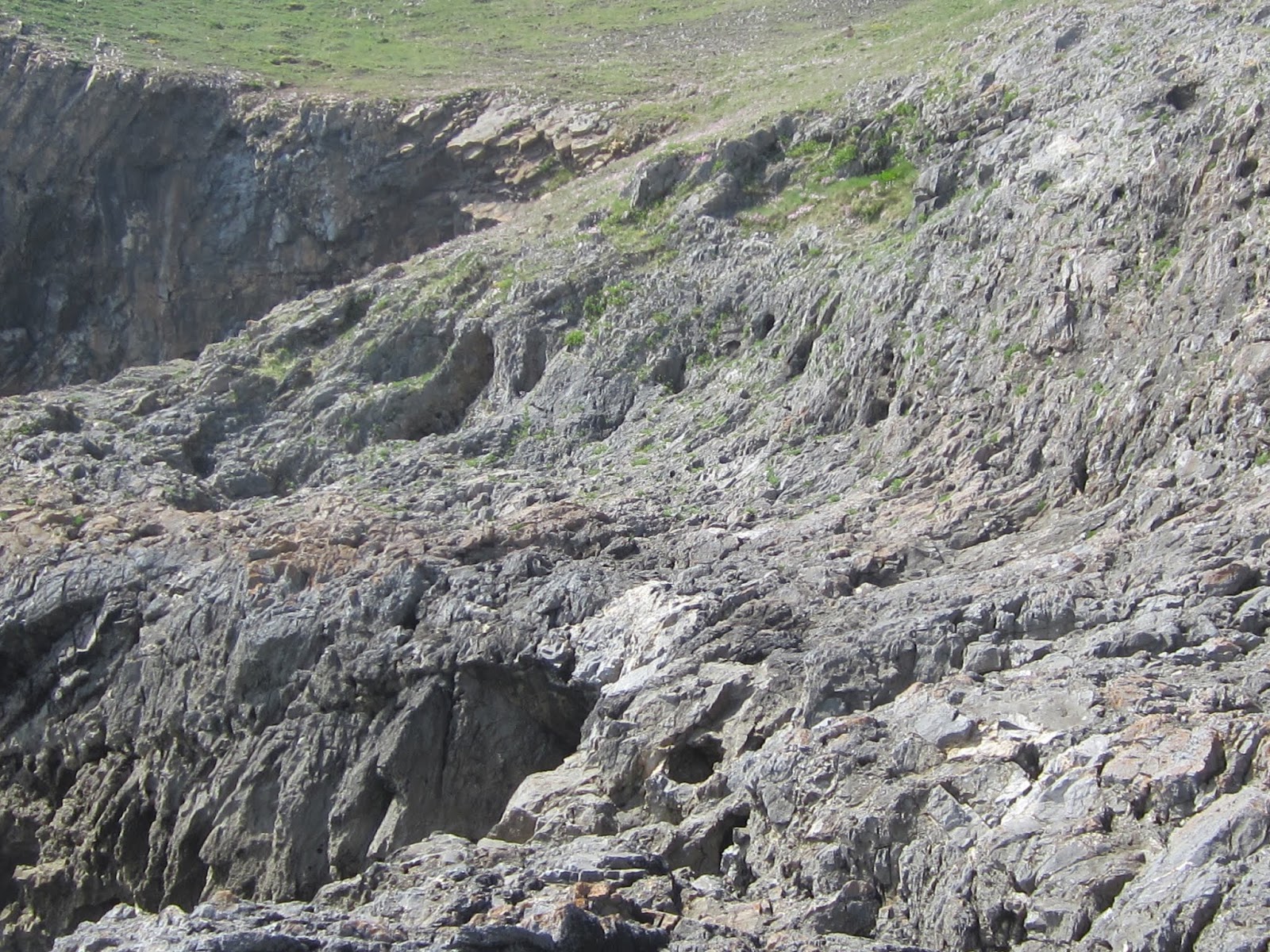 Stonehenge and the Ice Age: The raised beach platform at Lydstep Point