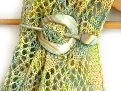 How to Make Scarf or Shawl Pins Tutorials / The Beading Gem