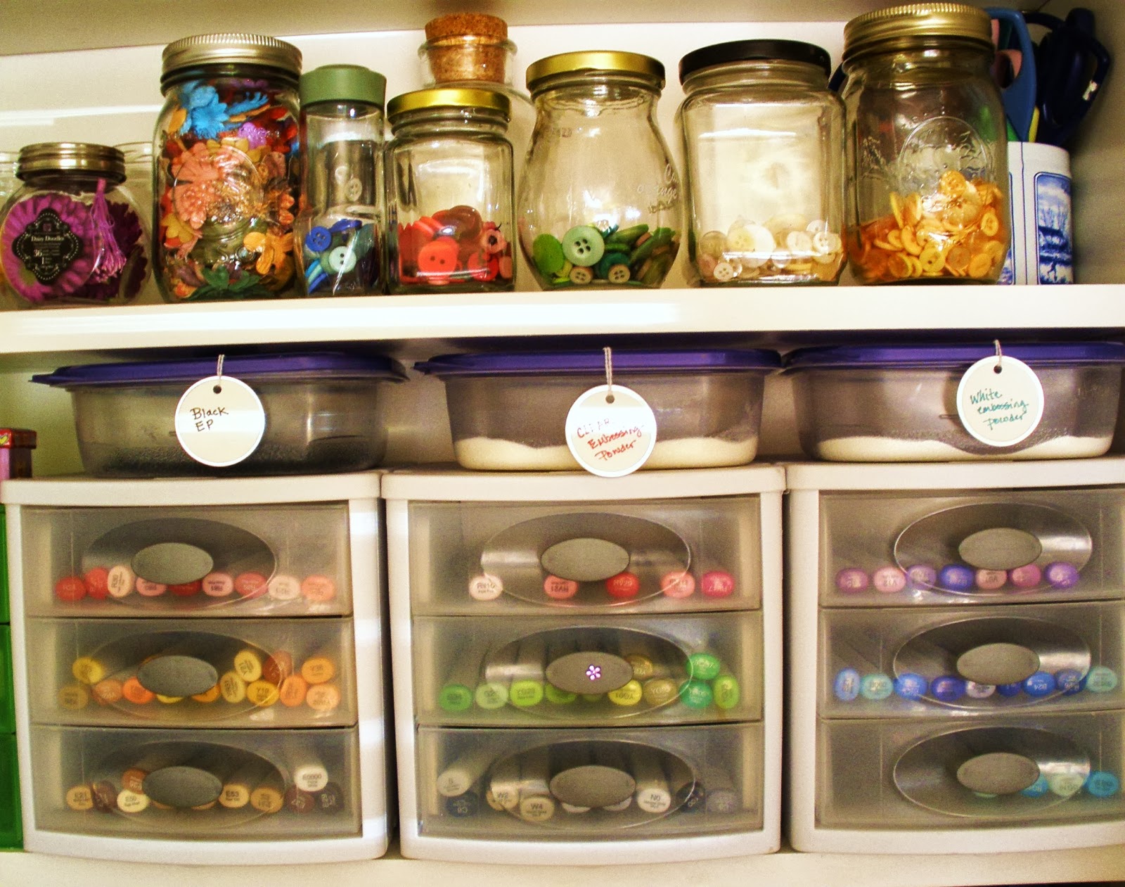 Happy Heart Handmade: Sharing Some Storage Solutions