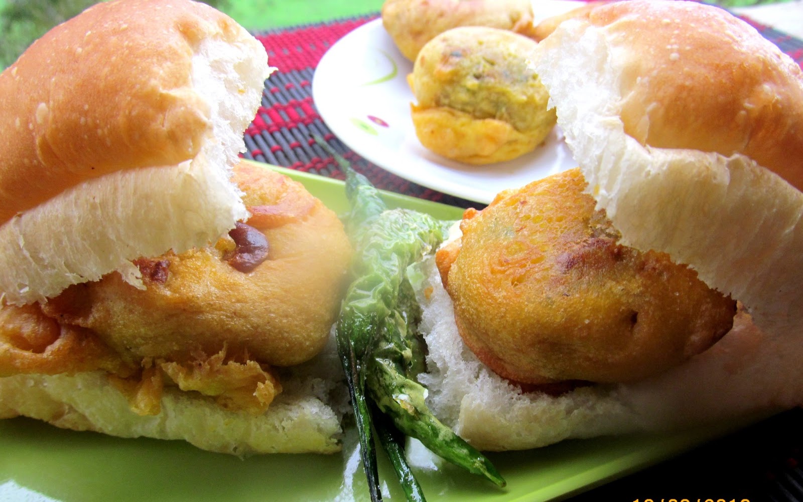 Welicious Delicious: Vada Pav