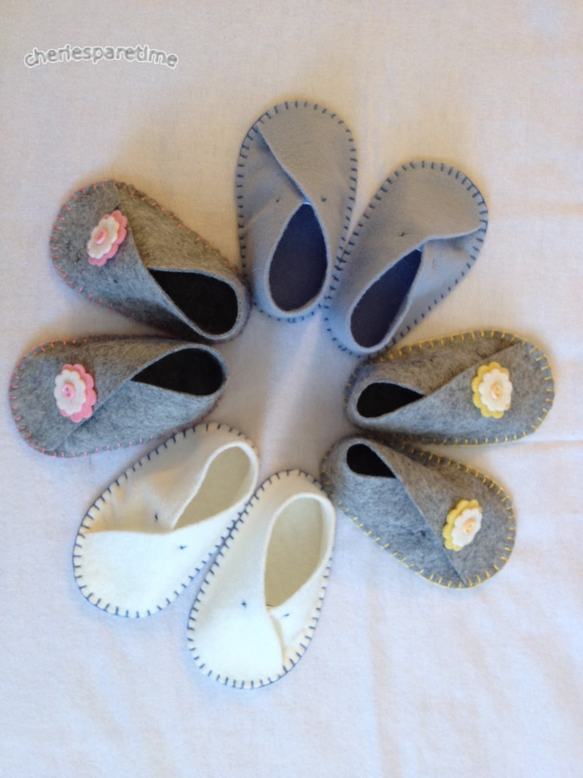 cheriesparetime: Wool Felt Baby Shoes