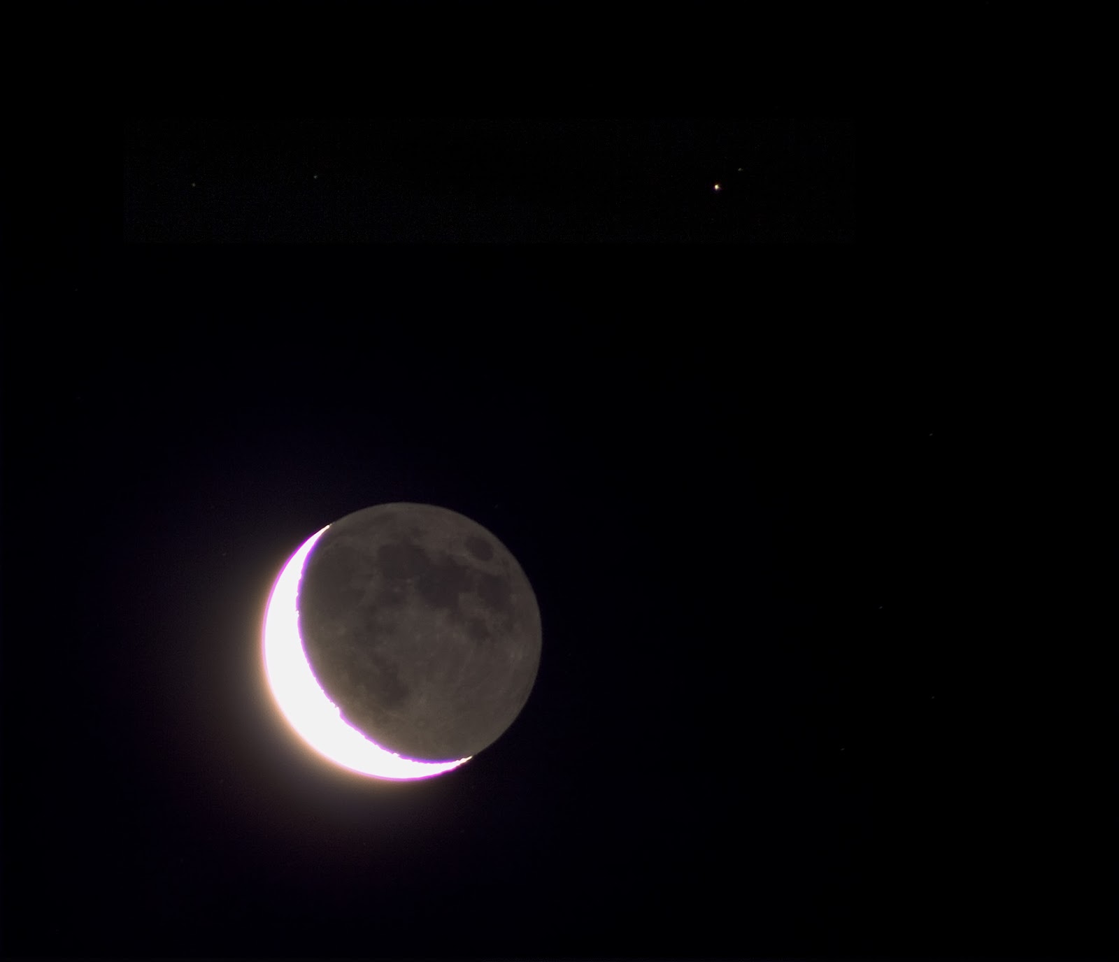 Crescent Moonrise in Conjunction with Dabih (Beta Capricorni) [Stellar ...
