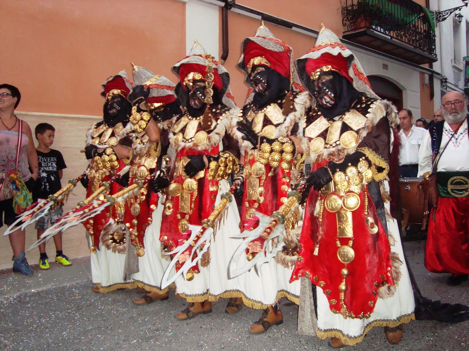 Paige Persons' Blog: Moros y Cristianos