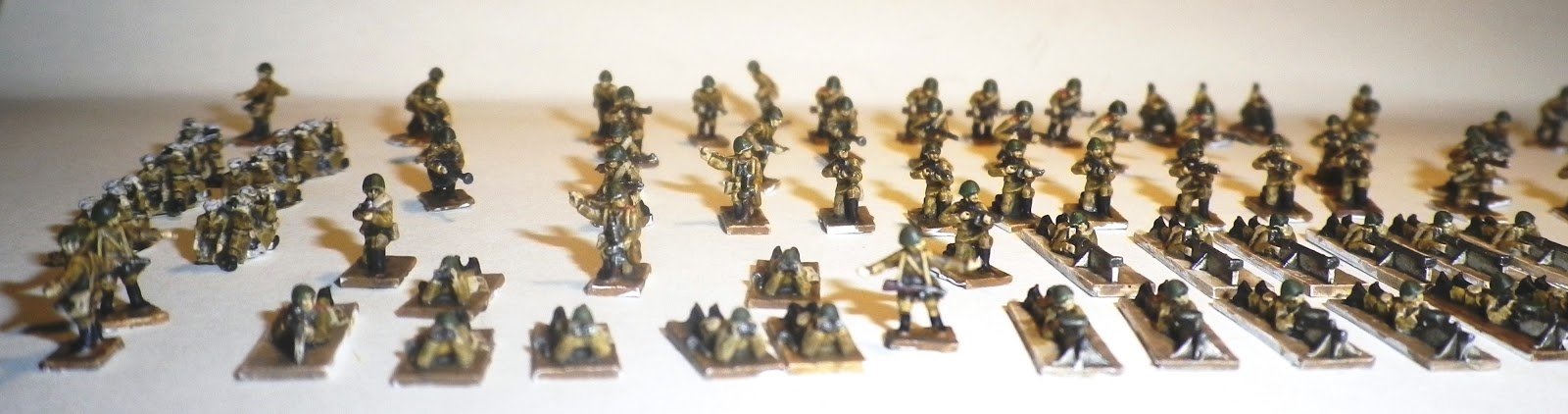 O BRIGADEIRO: Russian Army Infantry - 1/285 Scale