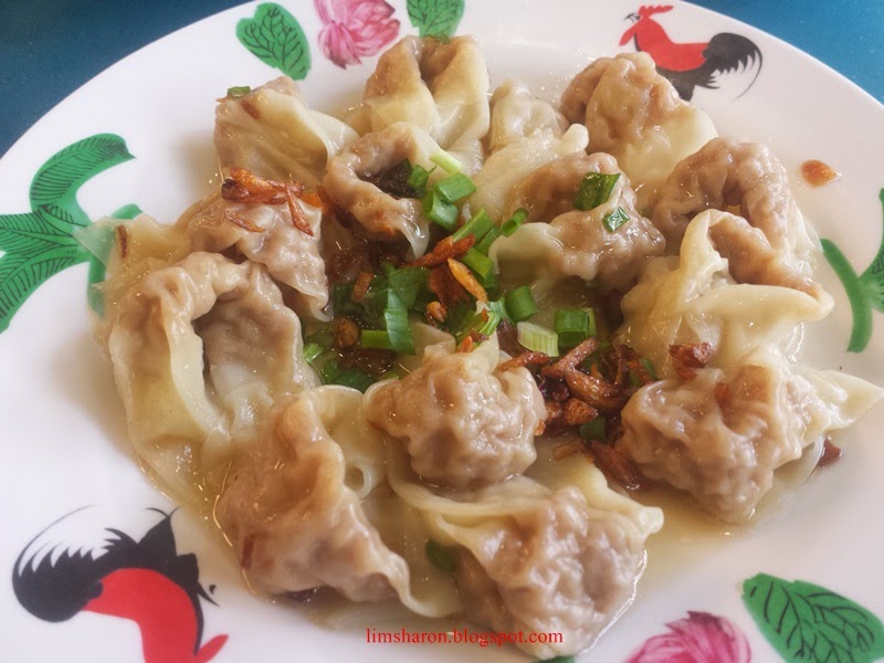 Somewhere in Singapore Blog: Sarawak Laksa & Bian Rou