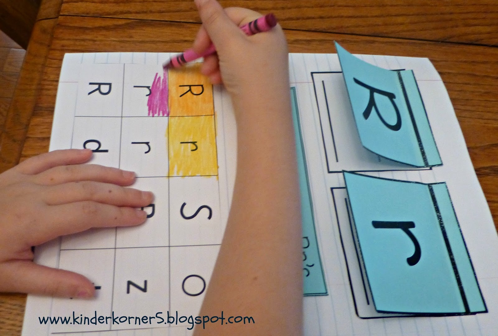 Kinder Korner: Alphabet Interactive Notebook