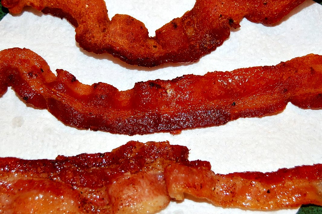 The Journey to Become a Foodie: All About Bacon