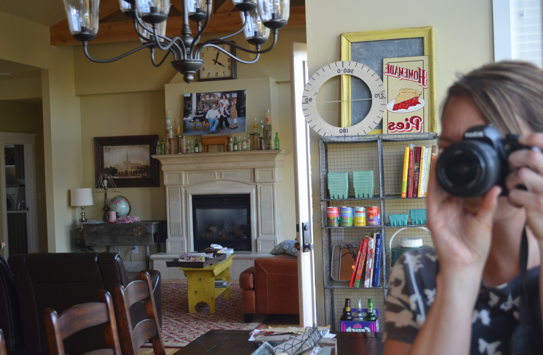 Hollyhocks & Honeybees: Summer FuN home decor