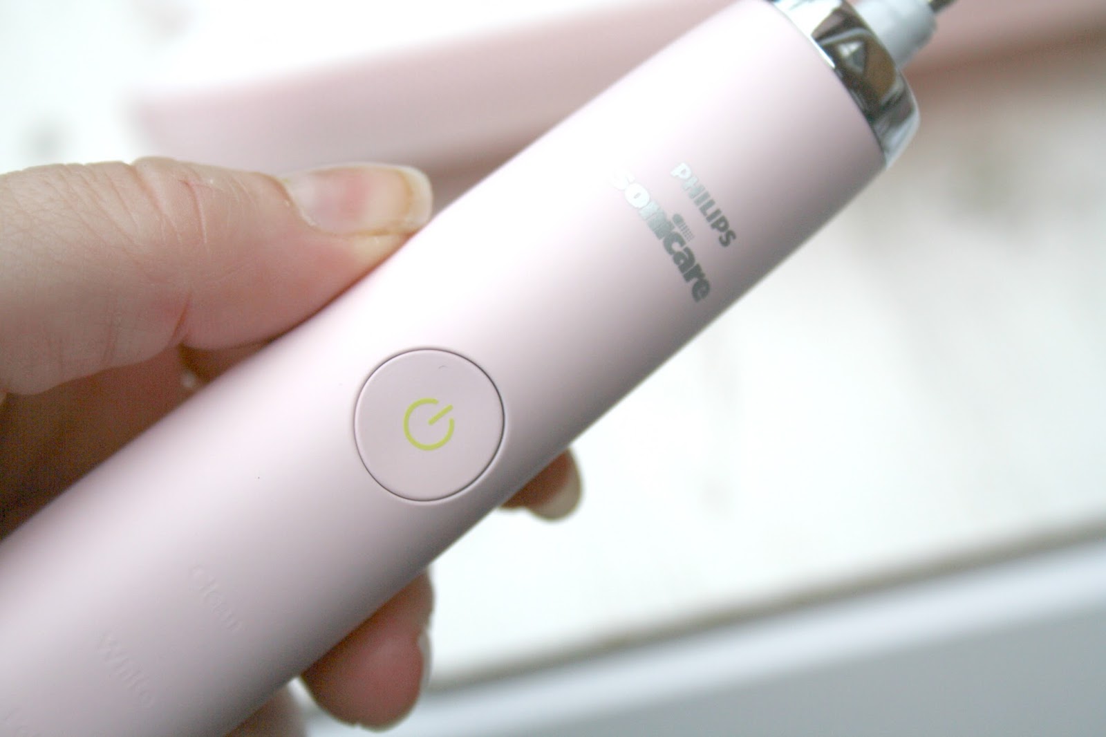 Beautyqueenuk | A UK Beauty and Lifestyle Blog: Philips Sonicare ...