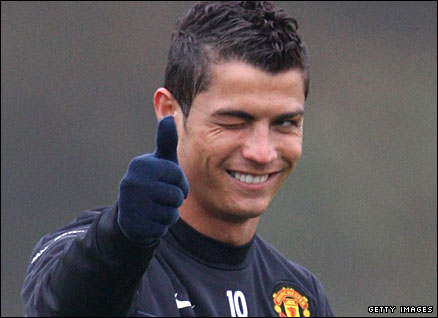 Cristiano Ronaldo Laughing gallery - ONLINE NEWS ICON