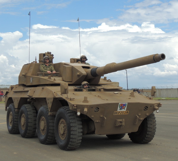 SNAFU!: Blast from the past. Rooikat 8x8 wheeled fighting vehicle w ...