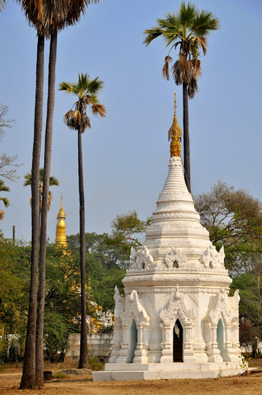 .: The National Museum (Yangon), (Burmese: အမျိုးသား ပြတိုက်), located ...
