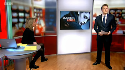 UK Regional News Caps: Geraldine Peers - BBC South Today (Oxford)