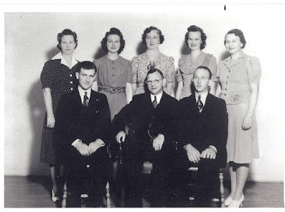 Rasmussen & Mikkelsen: Rasmussen Family Pictures