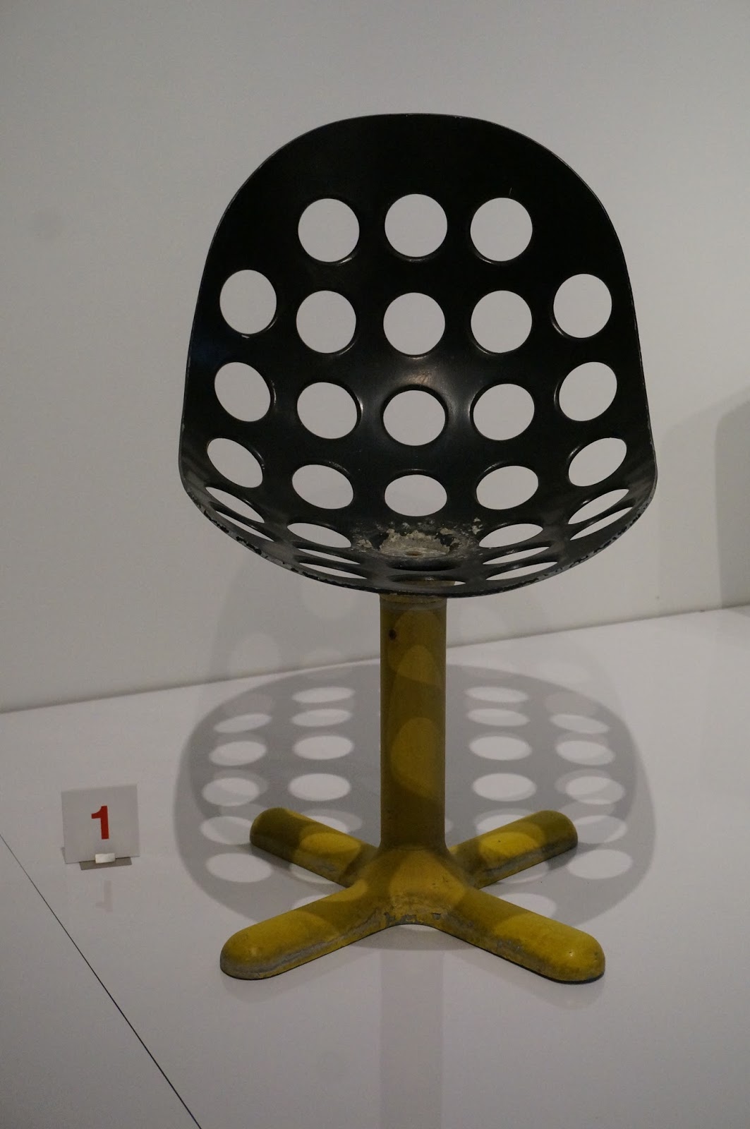 CrazeeGirl 's world !: Roger Tallon , le Design en mouvement - Les Arts ...