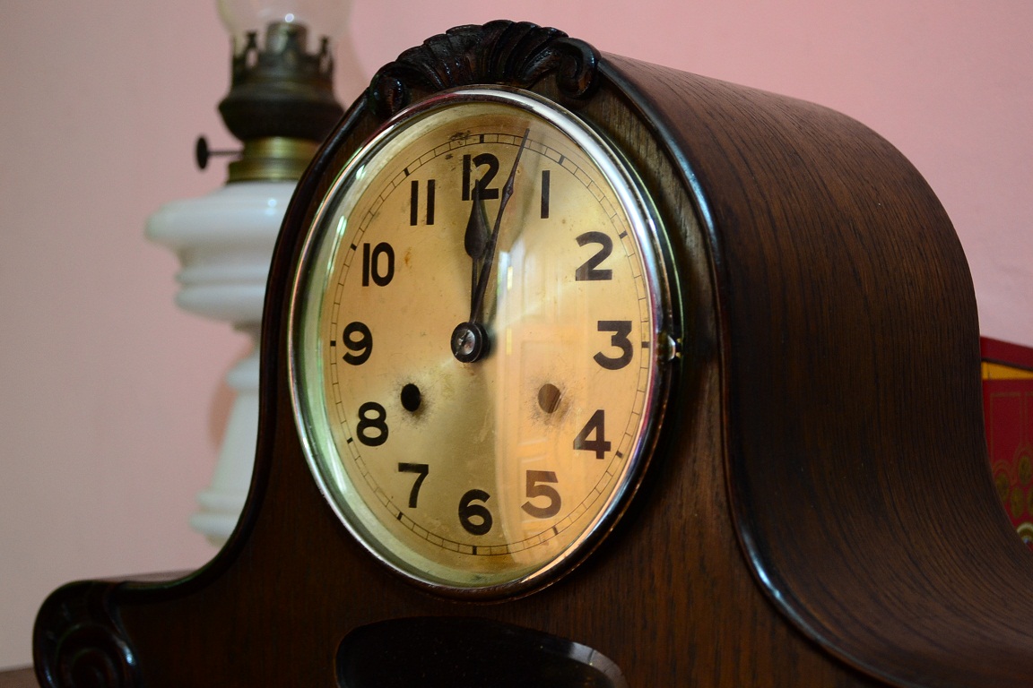 jam - jam kuno and antique stuff: thomas haller A.G special antique clock