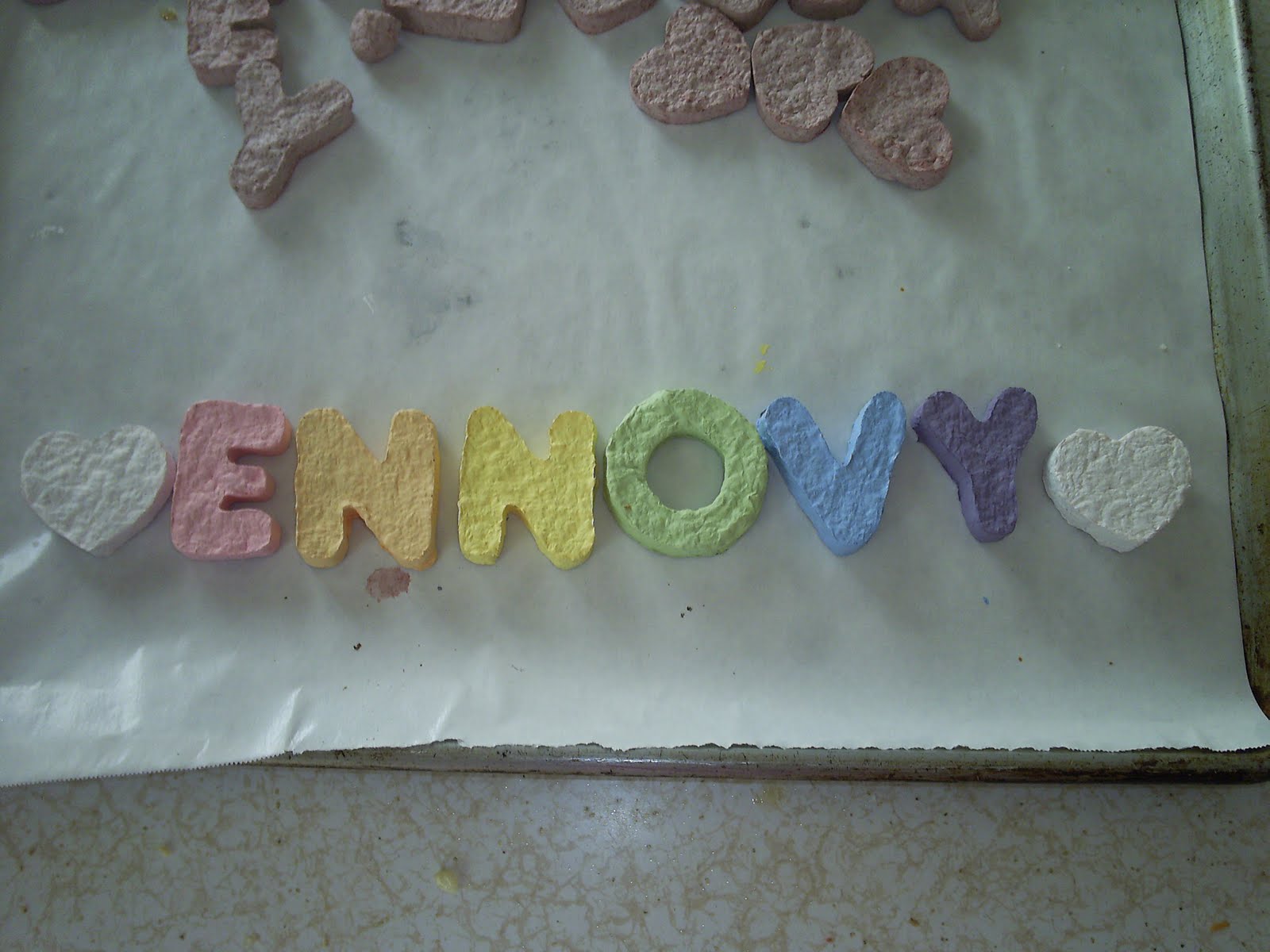 Frugal Fun 'n' Fabulous!: News Paper Molds