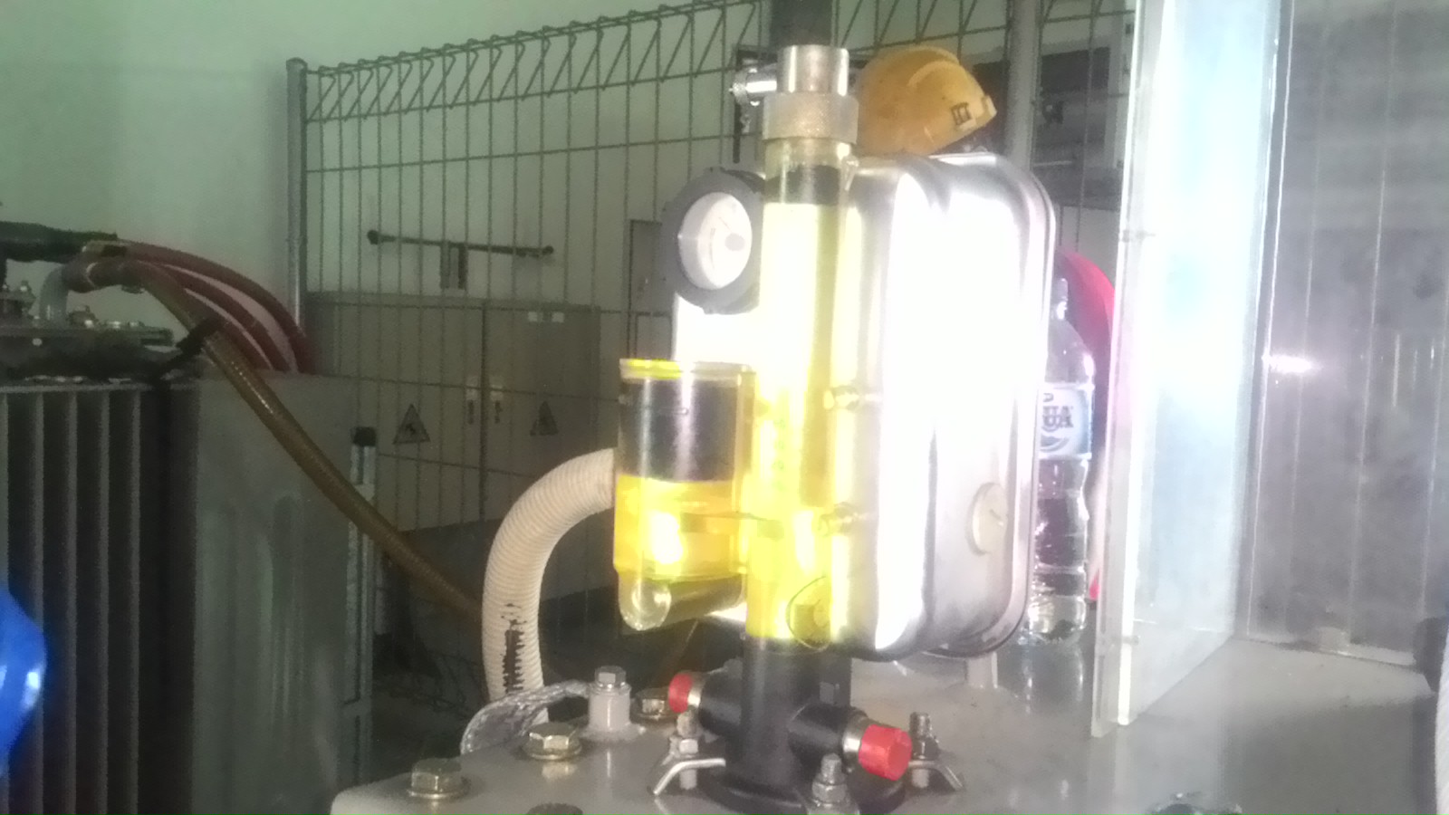 SINERGI SERVIS ENGINEERING: Rekondisi Packing Bushing TM Dan TR Trafo ...