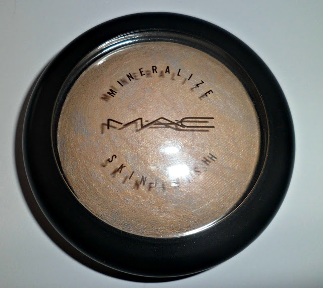 Glam Tropic: Mac Lightscapade MSF Review and Swatches