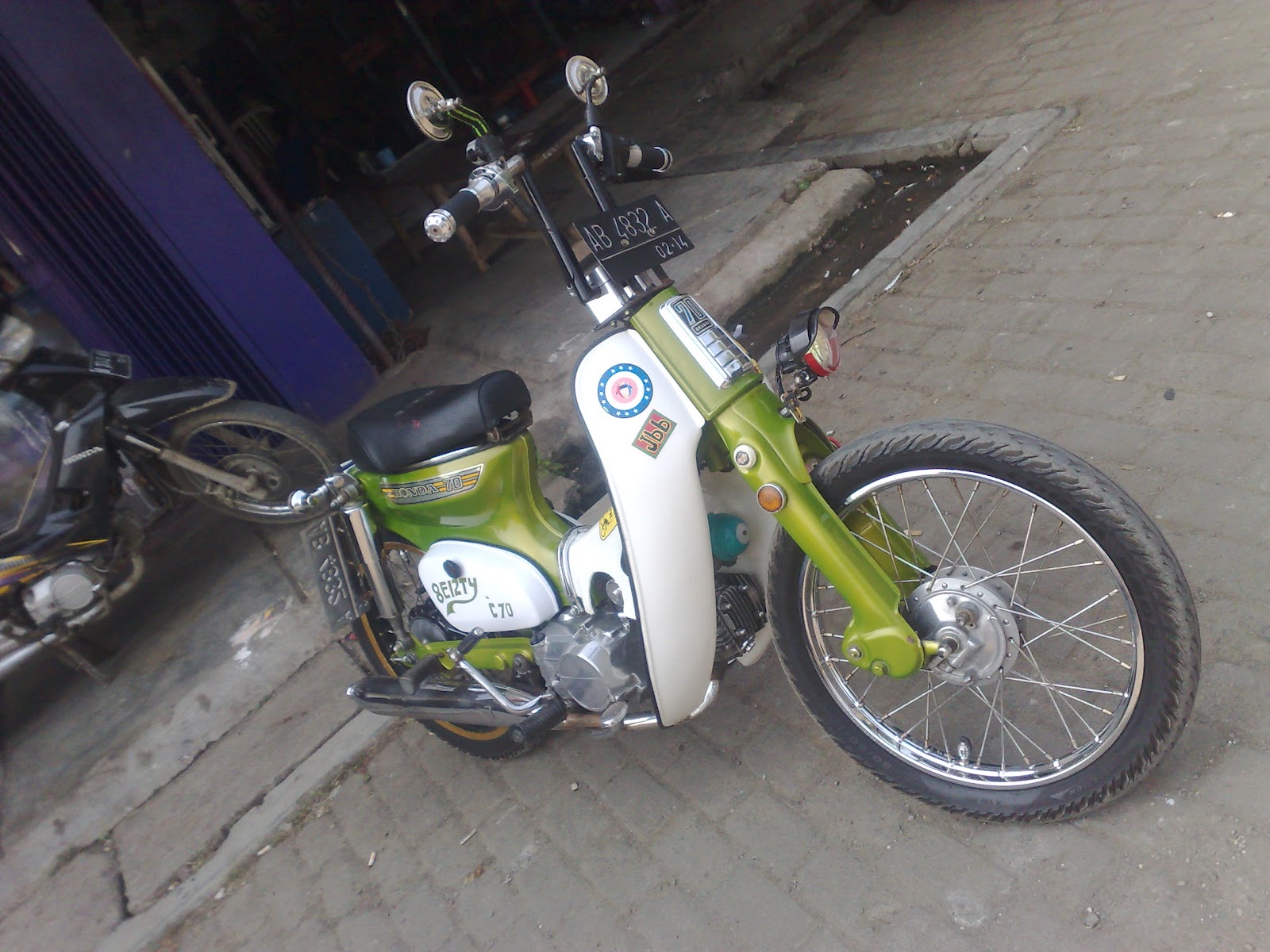 Jap Style Modifikasi: honda supercup street cub