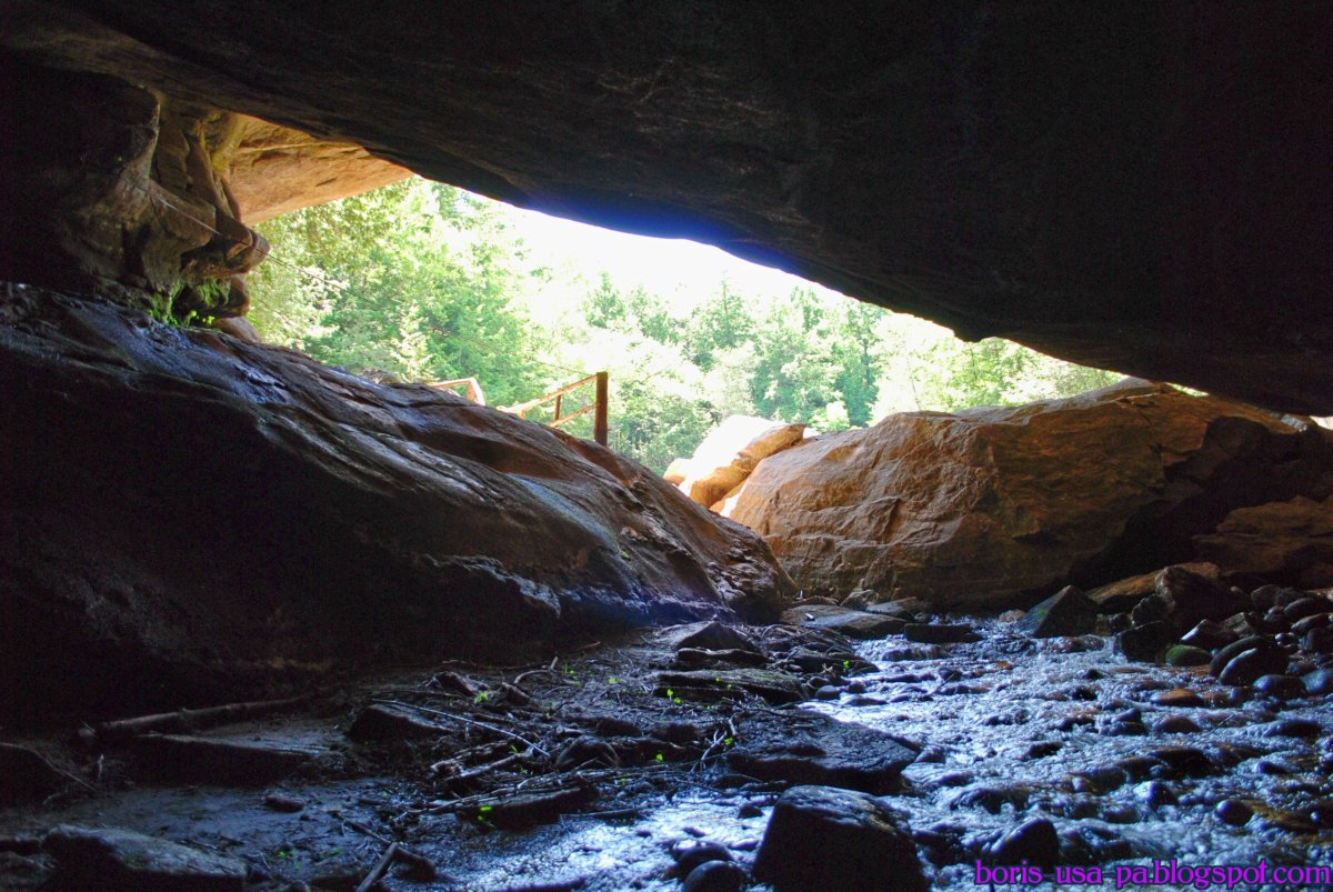 Natural Stone Bridge and Caves Park | Travel from Philadelphia