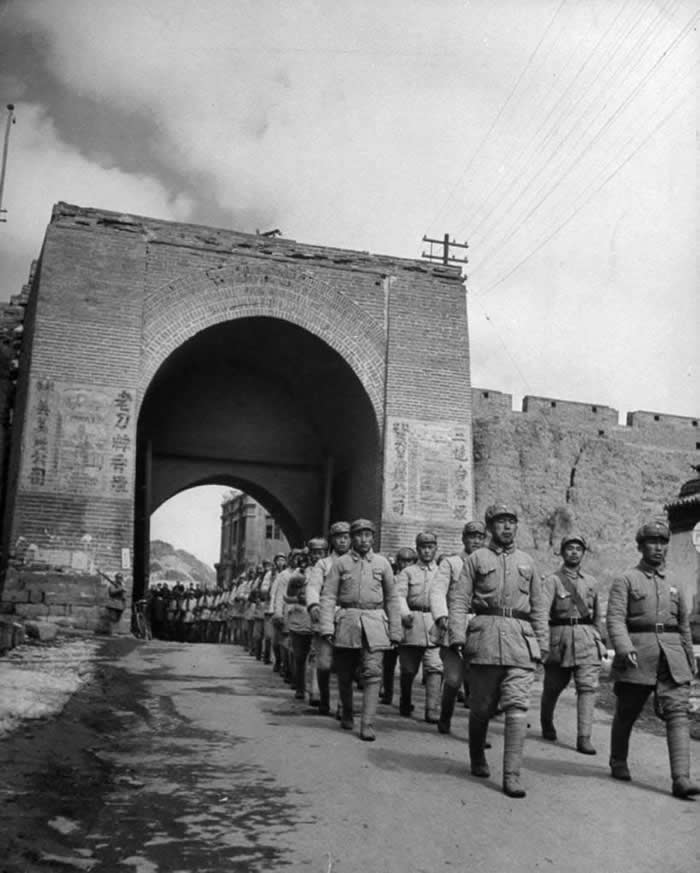 Crisis and Achievement: Chinese Civil War (1946 - 1949)