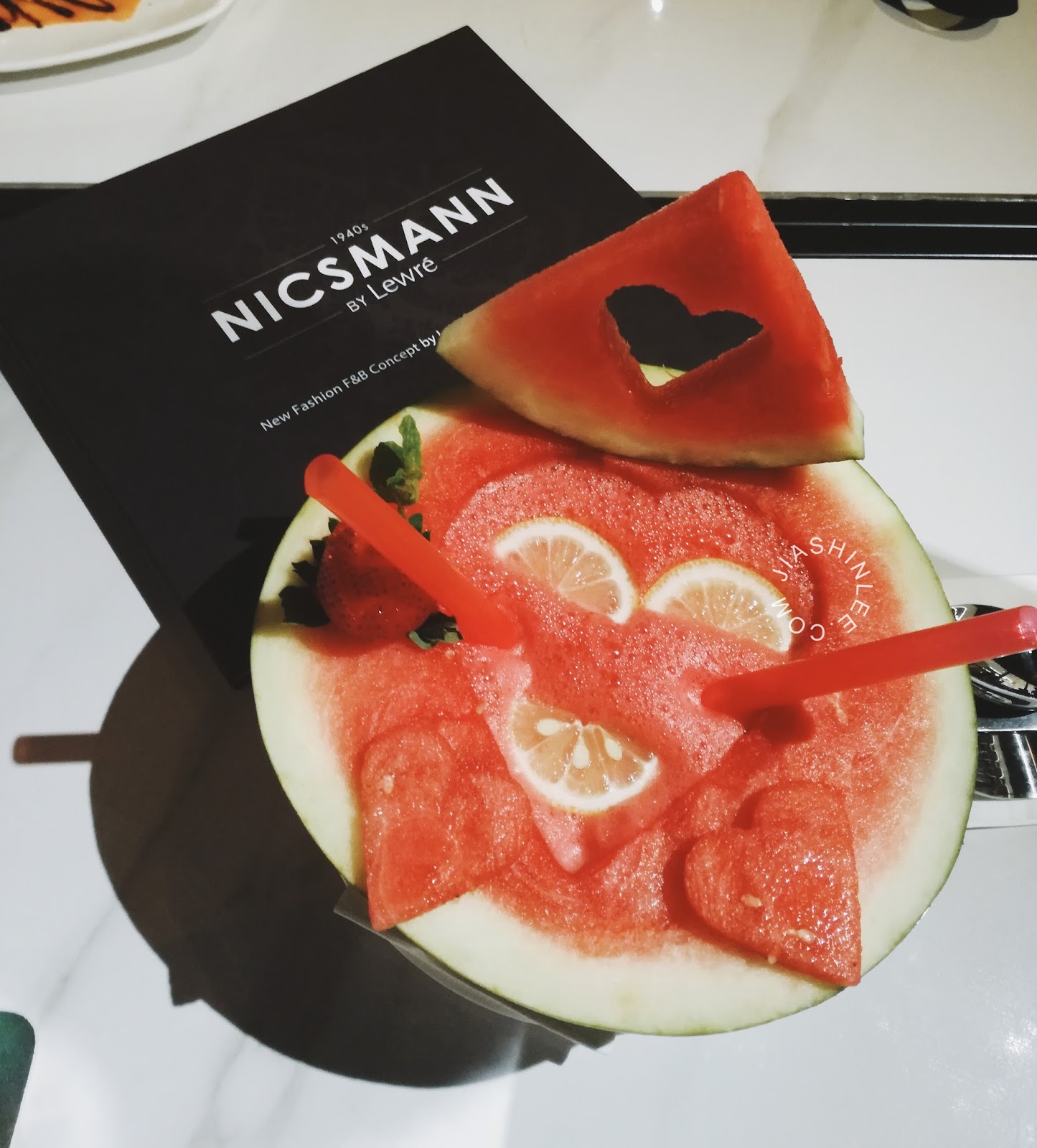 Cheesy Cheese Wheel Pasta at Nicsmann 1940s By Lewré The Starling - Jia ...