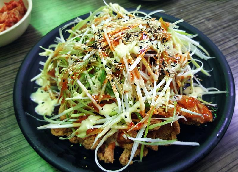 Purple Taste: [Seoul] Yogiyo Chicken 요기요치킨 홍대점