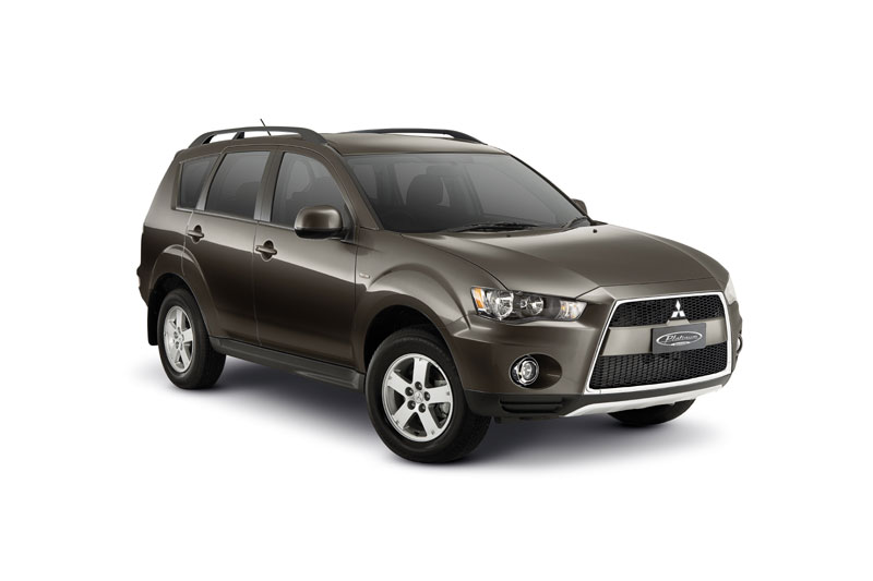 Harga Mobil Outlander Sport 2012