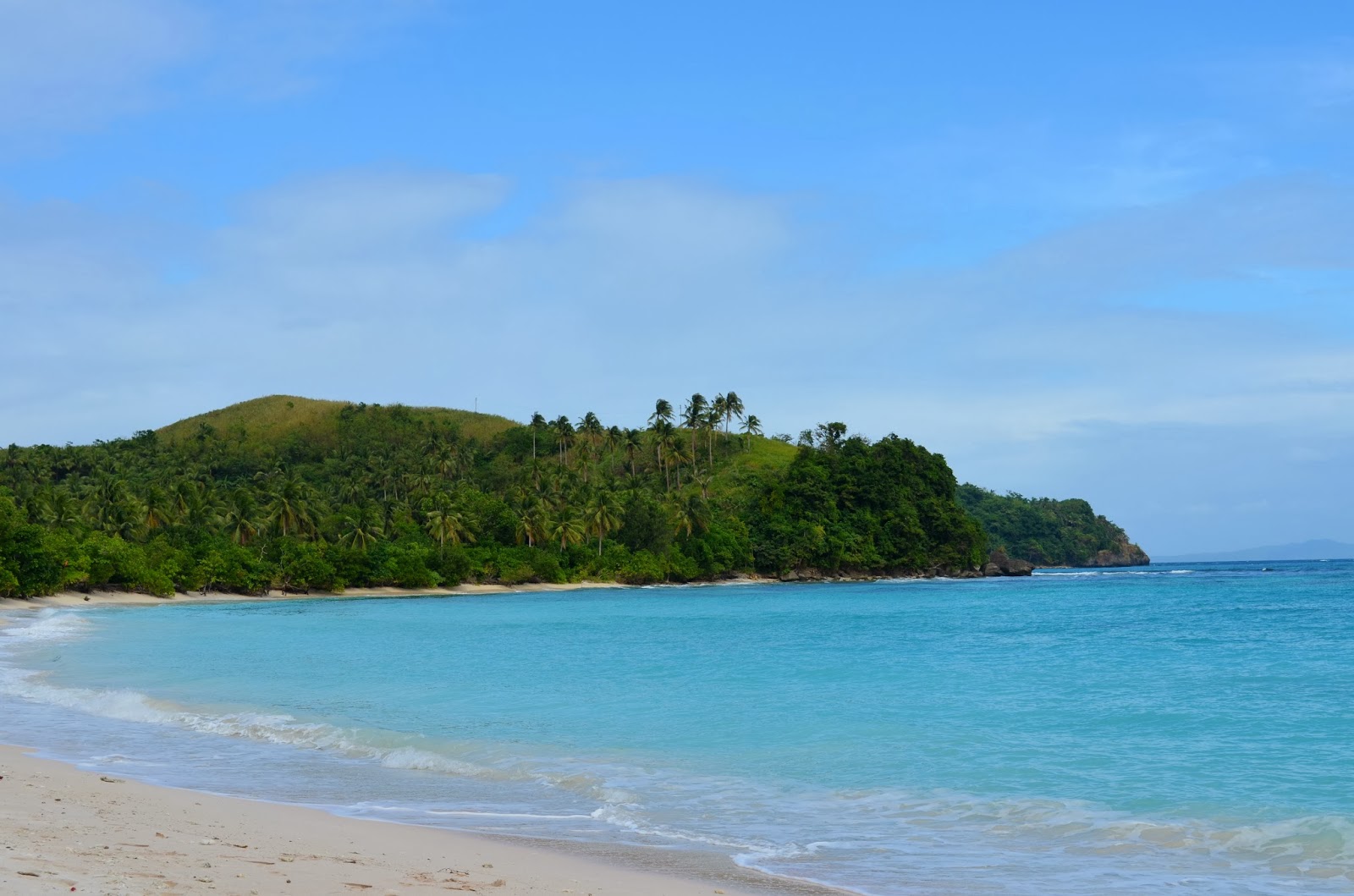 H E L L O ♥ K I M M Y : Subic Beach & Tikling Island of Matnog, Sorsogon