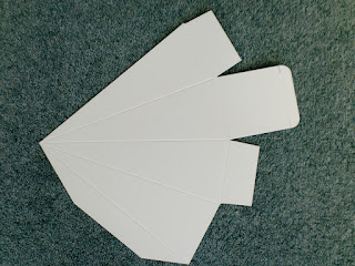 Craft All Day: Triangle Favour boxes - ready for you to decorate