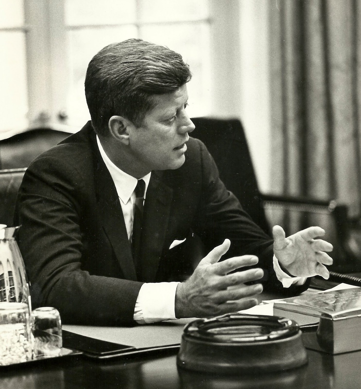 Connecting.the.Dots: Face to Face with JFK at His Peak