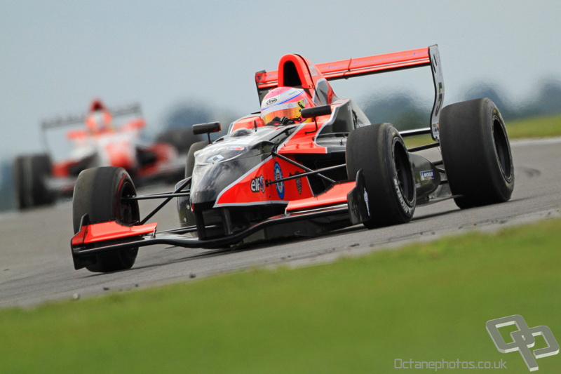 Girls Like F1 Too!: Alice Powell : Girl Racer