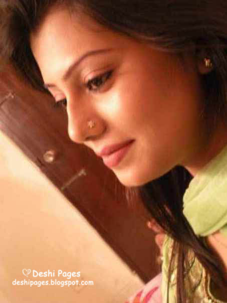 Sexy Model and Actress Tanzika Amin