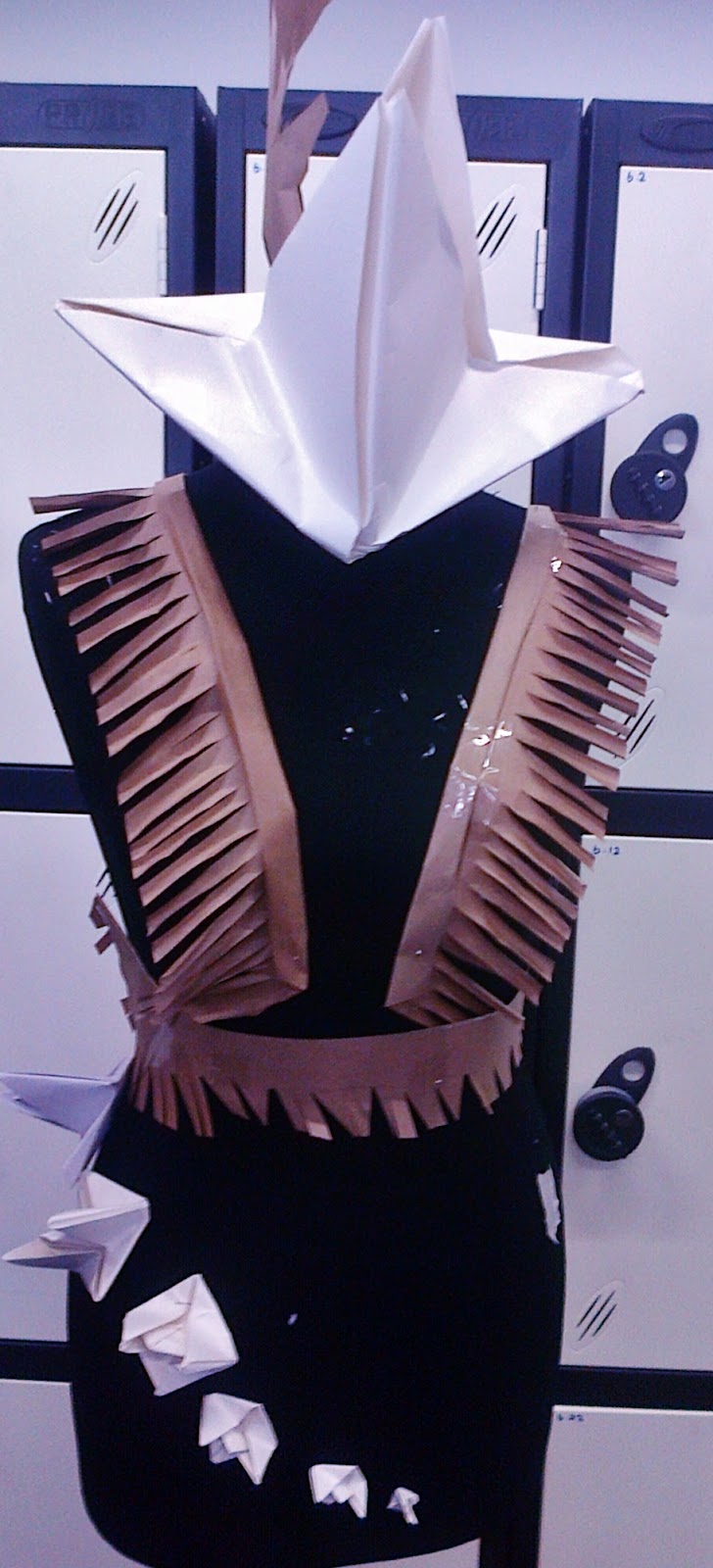 RAVENSBOURNE FOUNDATION YEAR BLOG: PAPER MANIPULATION