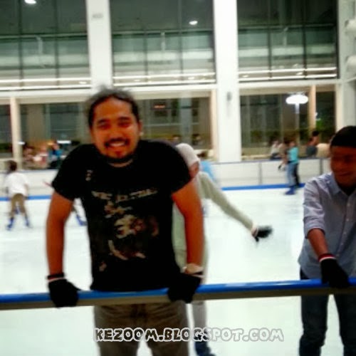 Gambar Bahagia Johan Ozlyn Dan Keluarga