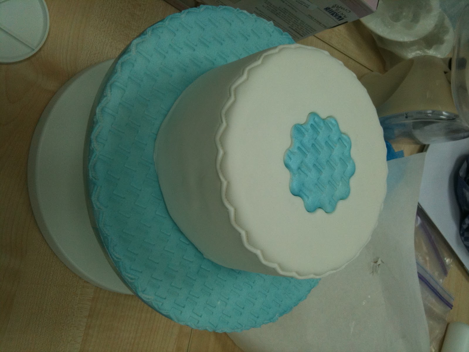 CakeMasters UK: Day 1- Intensive PME Diploma - Sugarpaste