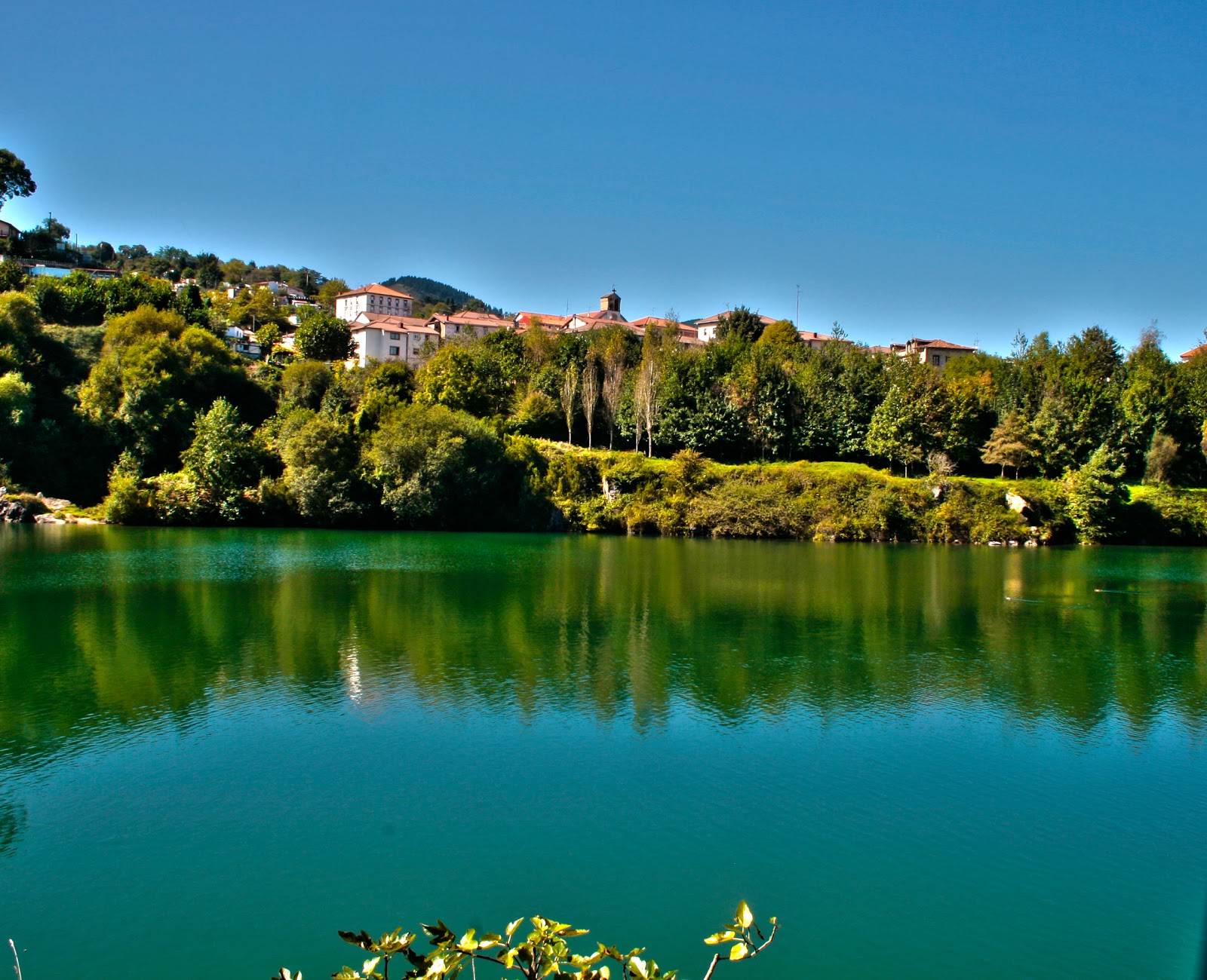 DIARIO DE UN VIAJERO EN EL TIEMPO: LAGO ENCANTADO
