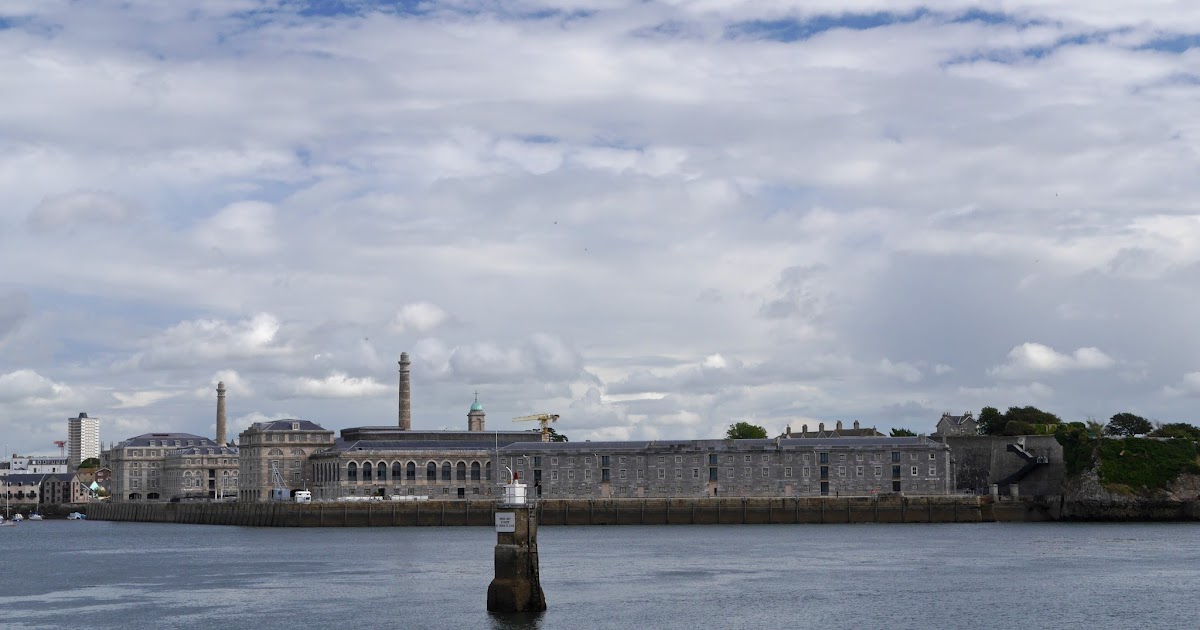Walking in the country: Plymouth (Cremyll Ferry) to Rame Head (South ...