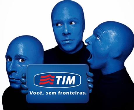 Doce Maldade: TENDÊNCIA: Azul cor do céu (ou bonecos da Tim)